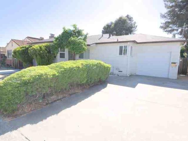 3 Bedroom Apartment for Rent at 20051 Center St, Castro Valley, CA 94546