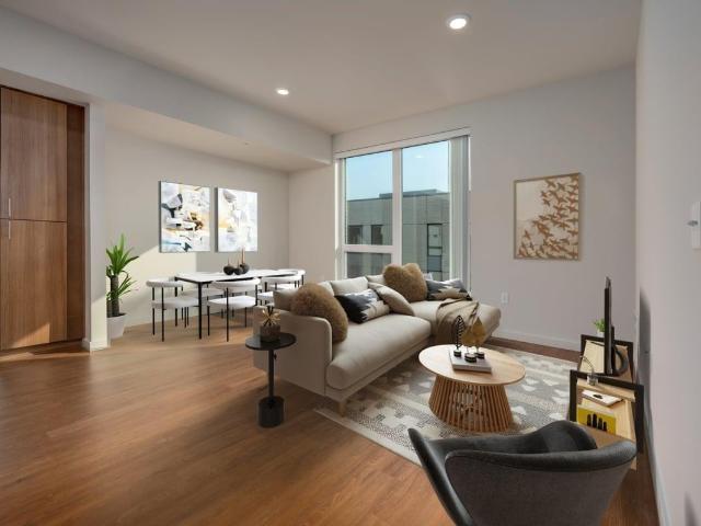 3 Bedroom Apartment for Rent at 2065 South River Parkway, Portland, OR 97201 Downtown Portland
