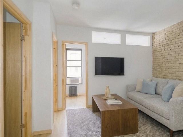 3 Bedroom Apartment for Rent at 213 Avenue Of The Americas #66, New York, NY 10014 Soho