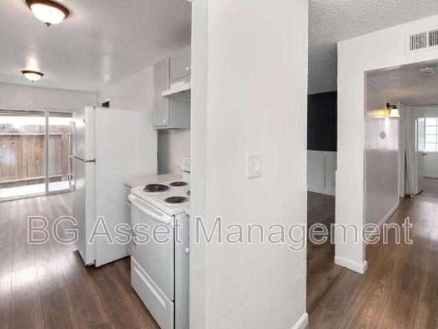 3 Bedroom Apartment for Rent at 212 Westwood St, Vallejo, CA 94591