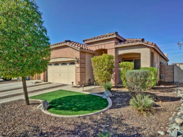 3 Bedroom Apartment for Rent at 220 E Beth Dr, Phoenix, AZ 85042