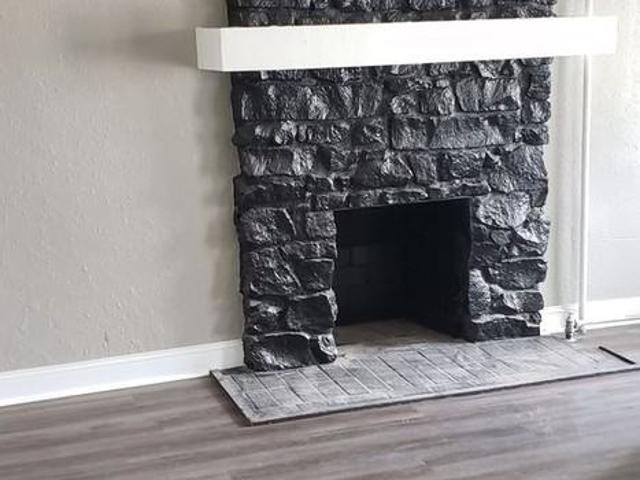 3 Bedroom Apartment for Rent at 222 13th St, Logansport, IN 46947