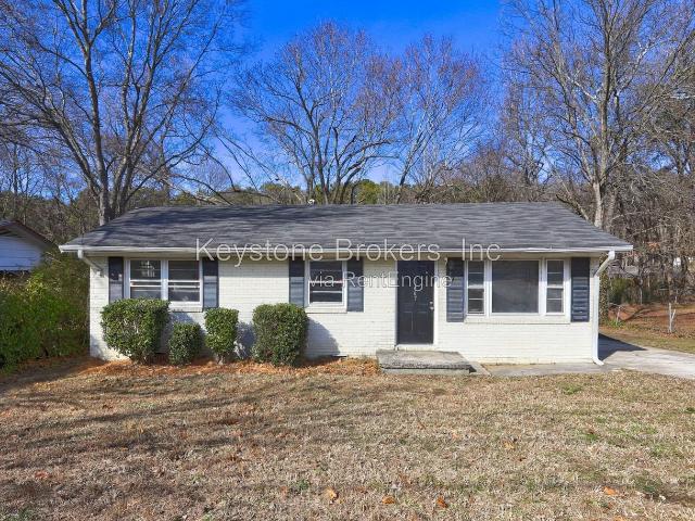 3 Bedroom Apartment for Rent at 3467 Eisenhower Cir Se, Atlanta, GA 30354 South River Gardens