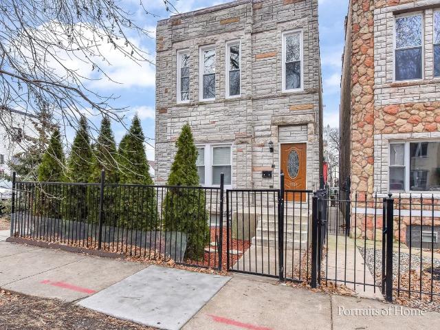 3 Bedroom Apartment for Rent at 3501 West Le Moyne Street #1, Chicago, IL 60651 Humboldt Park