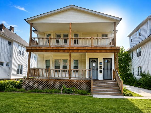 3 Bedroom Apartment for Rent at 3544 E 153rd St #2, Cleveland, OH 44120 Mount Pleasant