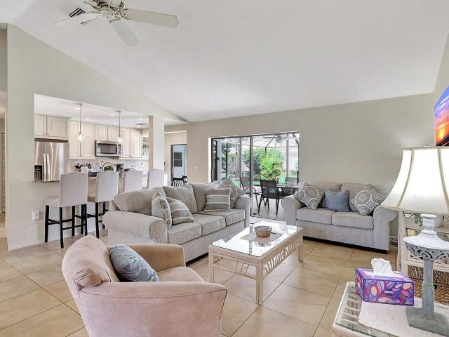 3 Bedroom Apartment for Rent at 3823 Kingston Blvd #1590879P, Sarasota, FL 34238