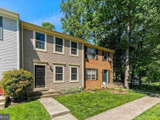 3 Bedroom Apartment for Rent at 3924 Collis Oak Ct, Greenbriar, VA 22033 Chantilly
