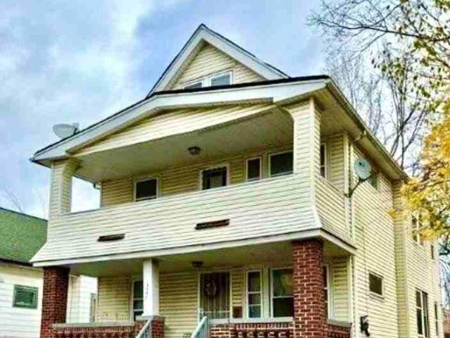 3 Bedroom Apartment for Rent at 3045 E 130th St #UP, Cleveland, OH 44120 Buckeye Shaker