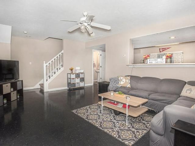 3 Bedroom Apartment for Rent at 314 W Riley Dr Apt G7 #7G, Bloomington, IN 47404