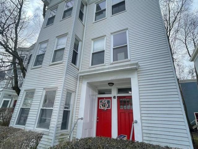 3 Bedroom Apartment for Rent at 322 Beacon St #2, Cambridge, MA 02143 Aggasiz Harvard University