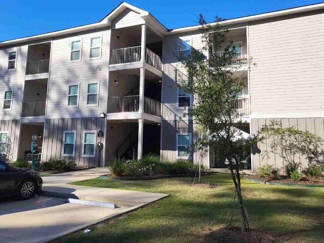 3 Bedroom Apartment for Rent at 4424 Highway 22, Mandeville, LA 70471