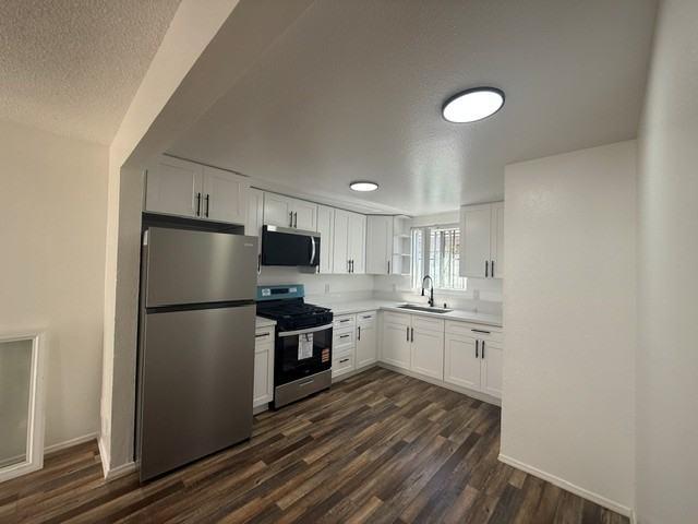 3 Bedroom Apartment for Rent at 448 W 87th St #2, Los Angeles, CA 90003 Congress Southeast