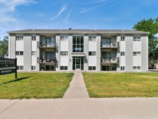 3 Bedroom Apartment for Rent at 45845 Brownell St #1F, Utica, MI 48317 Utica