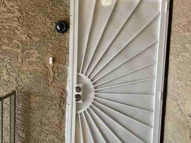 3 Bedroom Apartment for Rent at 4590 Carriage Park Dr Unit 16c, Las Vegas, NV 89121