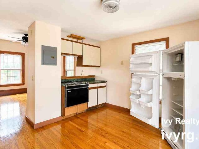 3 Bedroom Apartment for Rent at 45 Nashua St #2, Woburn, MA 01801 Downtown Woburn