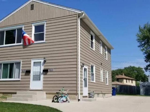 3 Bedroom Apartment for Rent at 4636 W Howard Ave #4636, Milwaukee, WI 53220 Honey Creek Manor