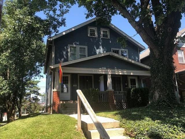 3 Bedroom Apartment for Rent at 486 Vermont Pl, Columbus, OH 43201 Harrison West