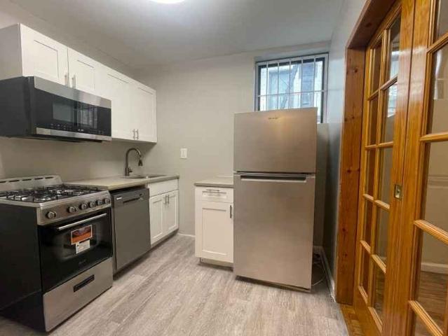3 Bedroom Apartment for Rent at 405 E 12th St #5, New York, NY 10009 East Village