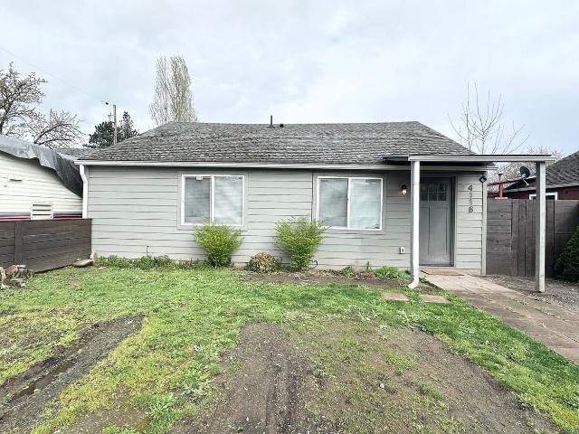 3 Bedroom Apartment for Rent at 4118 Se 91st Ave, Portland, OR 97266 Lents
