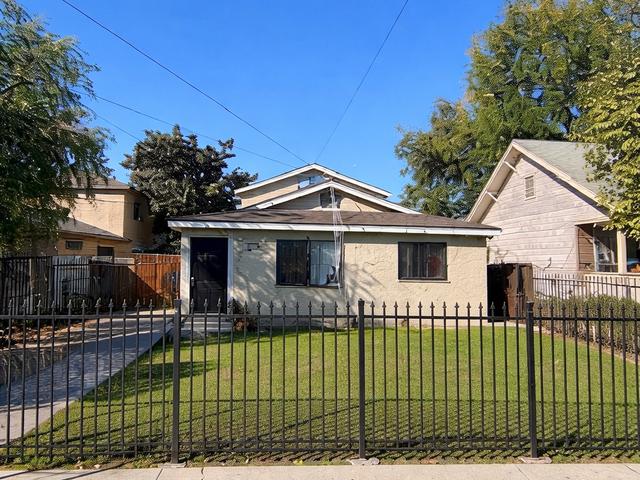3 Bedroom Apartment for Rent at 4311 Morgan Avenue #B, Los Angeles, CA 90011 Central Alameda