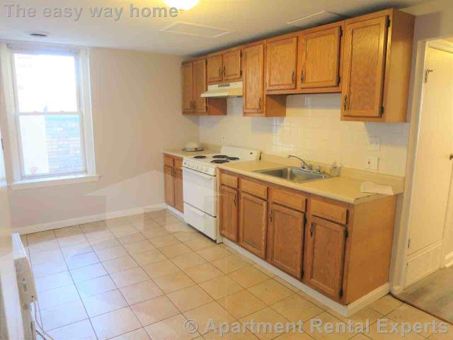 3 Bedroom Apartment for Rent at 4 Douglas St #2, Cambridge, MA 02139 Area IV