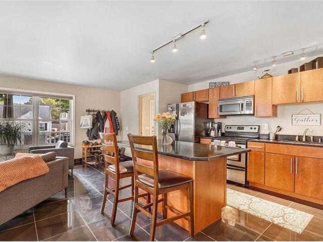 3 Bedroom Apartment for Rent at 5406 Nokomis Ave, Minneapolis, MN 55417 Wenonah