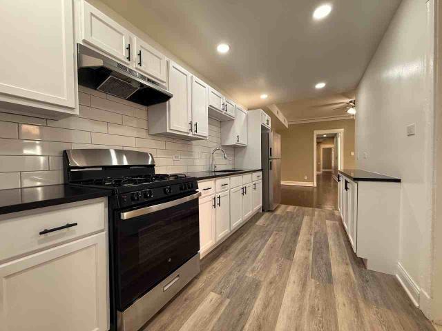 3 Bedroom Apartment for Rent at 5843 S Michigan Ave #2N, Chicago, IL 60637 Washington Park