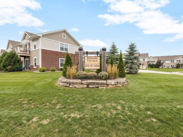3 Bedroom Apartment for Rent at 645 Cedar Bluffs Way, Slinger, WI 53086