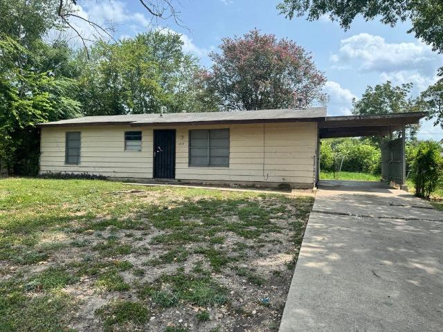 3 Bedroom Apartment for Rent at 6810 Tallahasse Dr, San Antonio, TX 78227 Cable Westwood