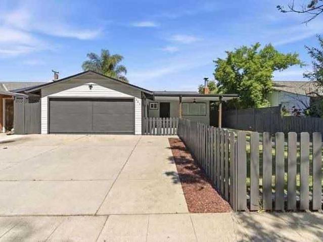 3 Bedroom Apartment for Rent at 685 Jennings Dr, San Jose, CA 95111 Sylvandale West