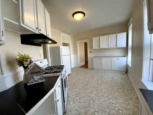 3 Bedroom Apartment for Rent at 690 Virginia Avenue #690, St. Paul, MN 55103 North Frogtown