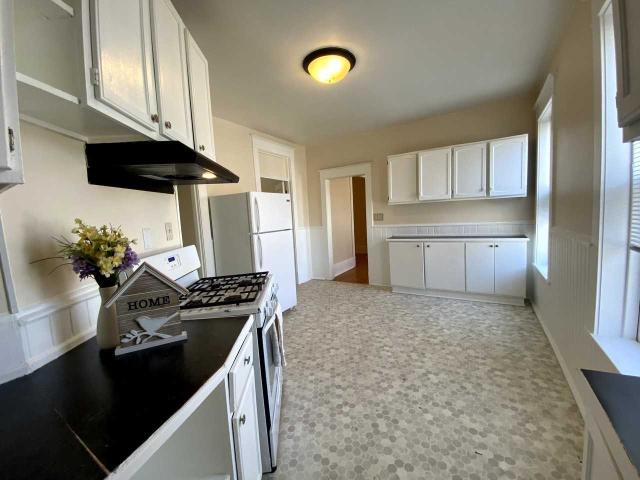 3 Bedroom Apartment for Rent at 690 Virginia Avenue #690, St. Paul, MN 55103 North Frogtown