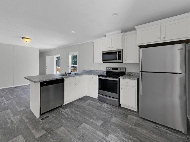 3 Bedroom Apartment for Rent at 703 Dale Pl #B, Fort Walton Beach, FL 32547