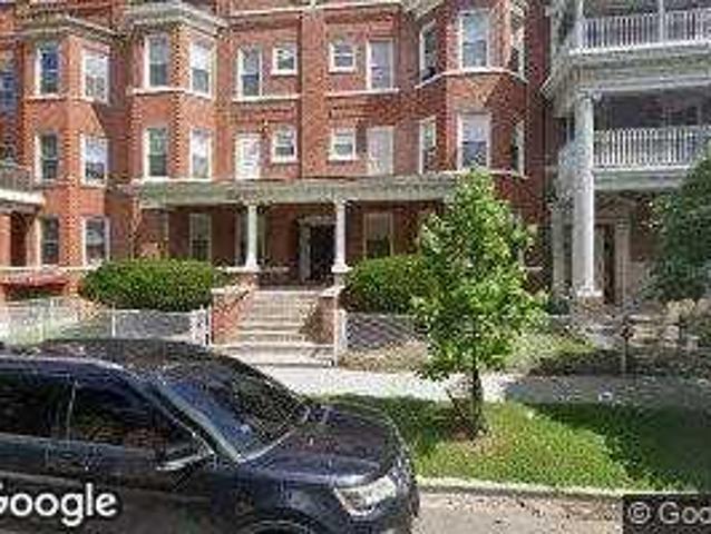 3 Bedroom Apartment for Rent at 702 East 50th Place #302, Chicago, IL 60615 Grand Boulevard