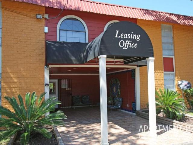 3 Bedroom Apartment for Rent at 707 Preston Ave #3891, Pasadena, TX 77503