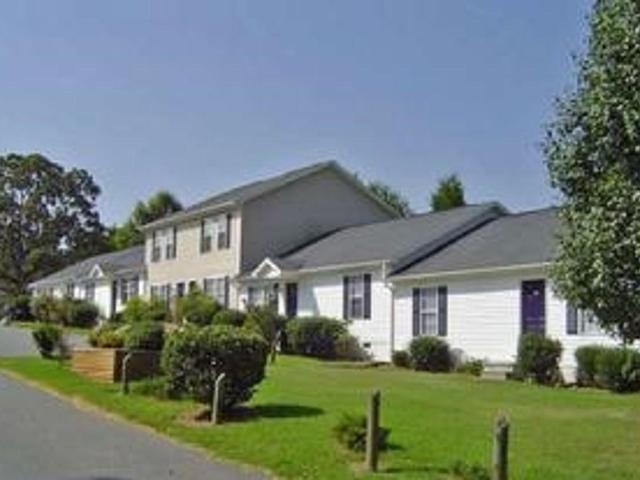 3 Bedroom Apartment for Rent at 725 E Haggard Ave, Elon, NC 27244