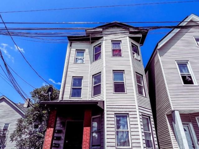 3 Bedroom Apartment for Rent at 85 Holsman Street #2, Paterson, NJ 07522 Downtown Paterson