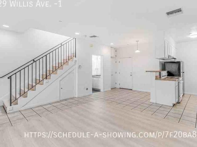 3 Bedroom Apartment for Rent at 8729 Willis Ave, Los Angeles, CA 91402 Panorama City