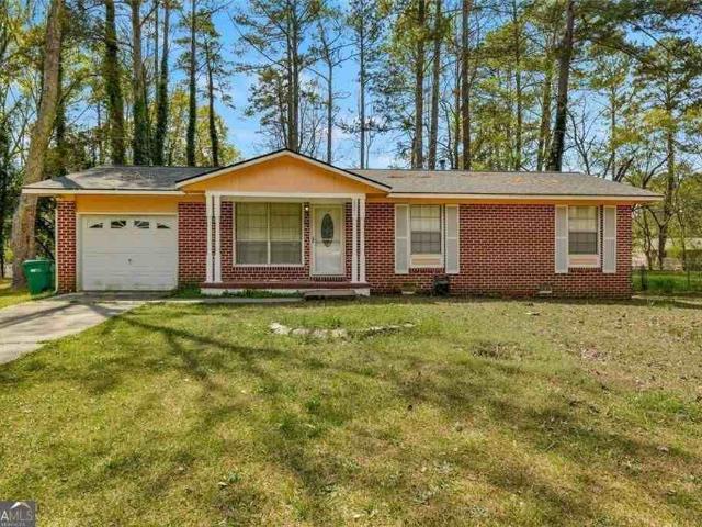 3 Bedroom Apartment for Rent at 8941 Ashwood Dr, Riverdale, GA 30274