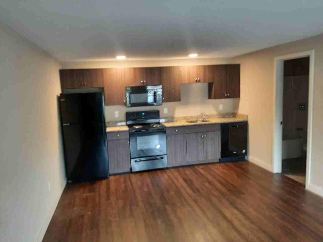 3 Bedroom Apartment for Rent at 800 Broadway St #101, Lowell, MA 01854 Highlands