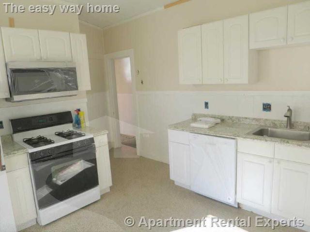 3 Bedroom Apartment for Rent at 80 Newbury St #1, Somerville, MA 02144 Teele Square