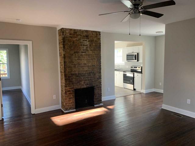 3 Bedroom Apartment for Rent at 811 N 33rd St #A, Richmond, VA 23223 Chimborazo