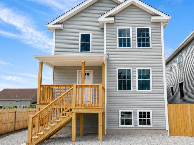 3 Bedroom Apartment for Rent at 8 Anthony Ave #1, Providence, RI 02907 West End Providence