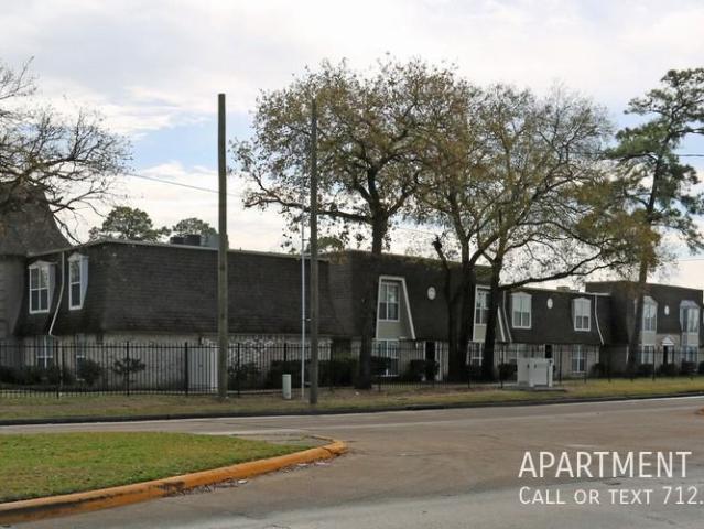 3 Bedroom Apartment for Rent at 8 Uvalde Rd #2979, Houston, TX 77015