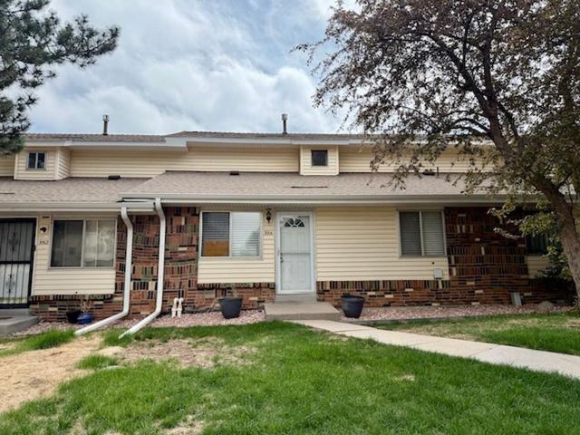 3 Bedroom Apartment for Rent at 954 S Miller St, Lakewood, CO 80226 Glennon Heights