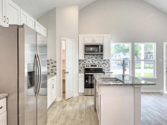 3 Bedroom Apartment for Rent at 9826 Arbor Oak, Willis, TX 77318