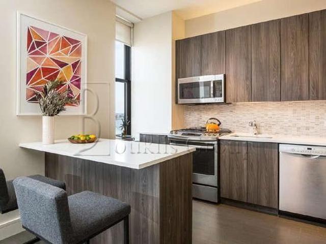 3 Bedroom Apartment for Rent at 90 West St #23F, New York, NY 10006 Financial District