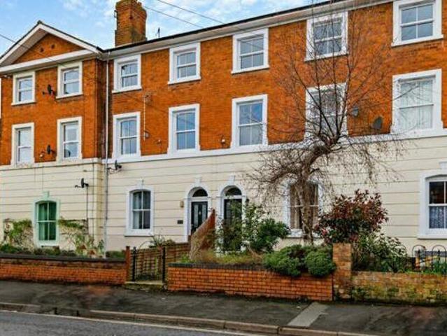 3 Bedroom Apartment For Rent In Malvern