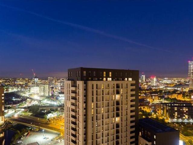3 Bedroom Apartment For Rent In Manchester