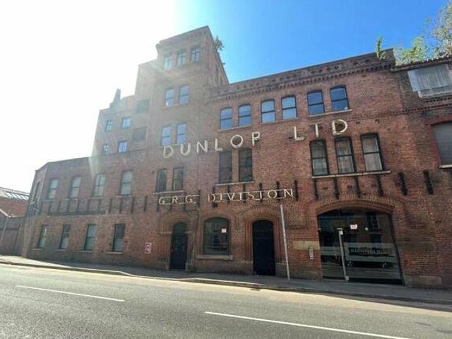 3 Bedroom Apartment For Rent In Manchester City Centre, Manchester
